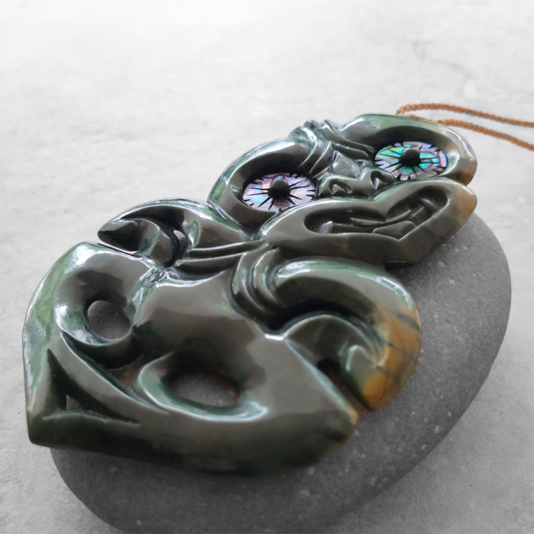 Yuki Tanaka - Hei Tiki (135mm #14-16 Ag) - Kura Gallery: Maori and New ...
